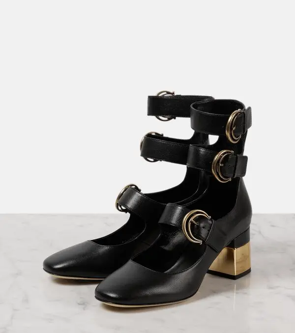 Chloé Leather Buckled Pumps