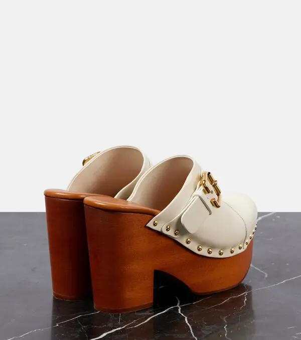 Chloé Jeannette Studded Leather Clogs