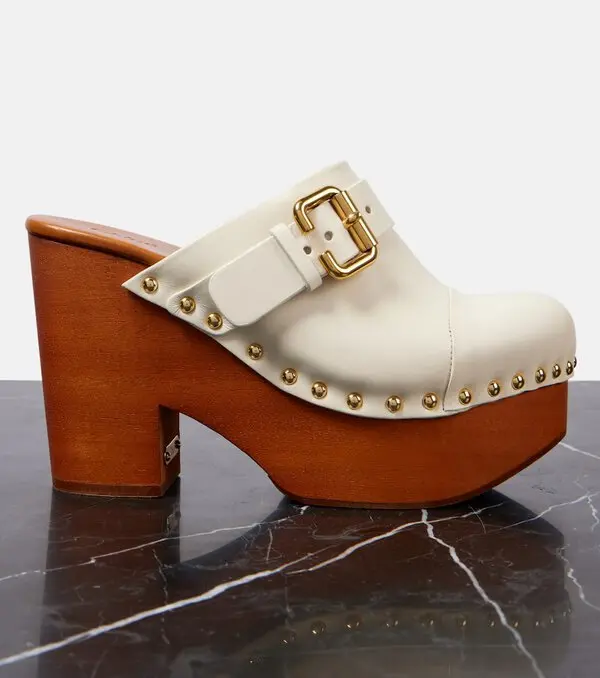 Chloé Jeannette Studded Leather Clogs