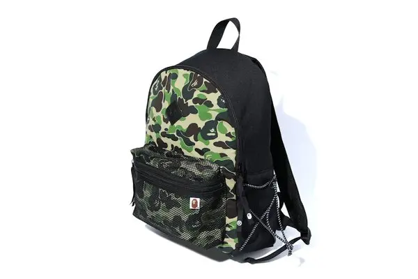 A BATHING APE Abc Camo Bungee Cord Day Pack - Green