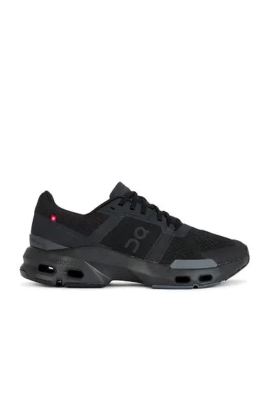 On Cloudpulse Sneaker - Black & Eclipse