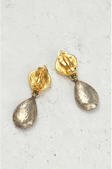 Chanel 1995 Stone Clip-on Earrings