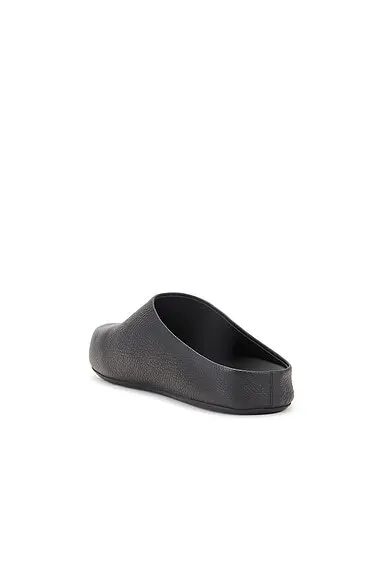 Marni Fussbett Sabot