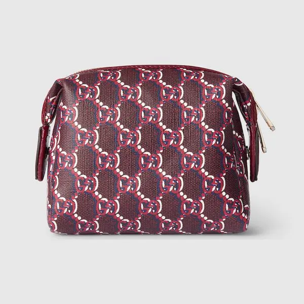 GUCCI GGパターン レッドバニティーケース Gucci Gg Embossed Leather Vanity Bag - Burgundy | Editorialist