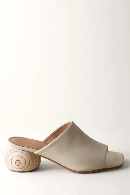 HUMA BLANCO Milla Leather Slide Sandal - Bone