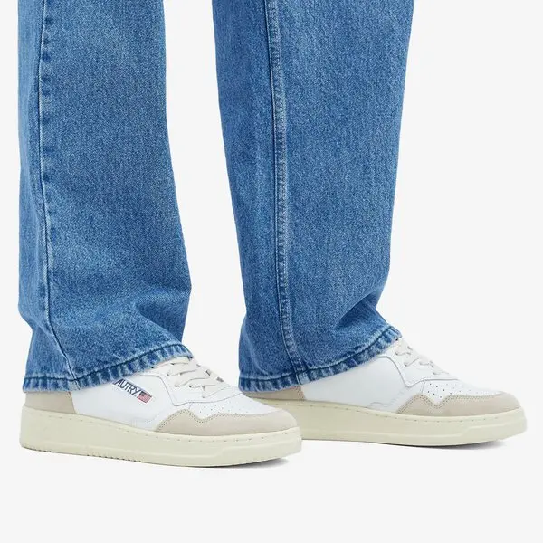 AUTRY 01 Low Leather And Suede Sneaker