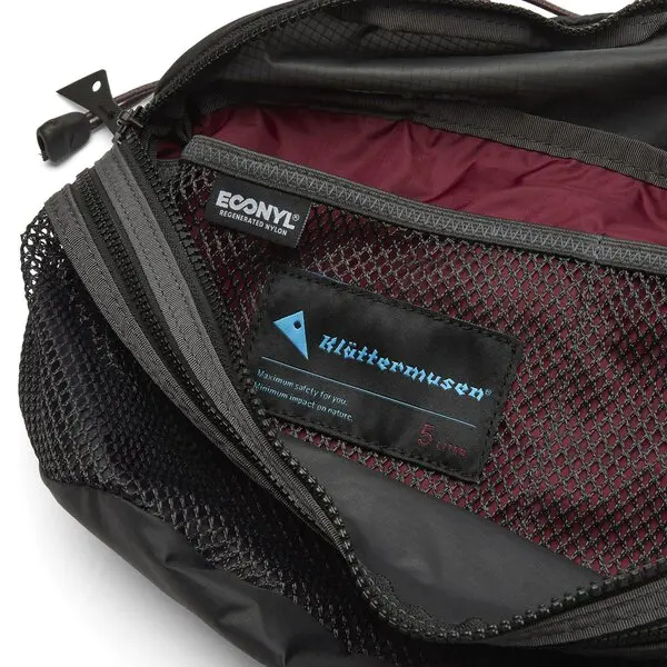 新品 KLATTERMUSEN Eldrimner Lumbarpack 黒 Klättermusen Eldrimner Lumbarpack | Chaya Sand | Klättermusen