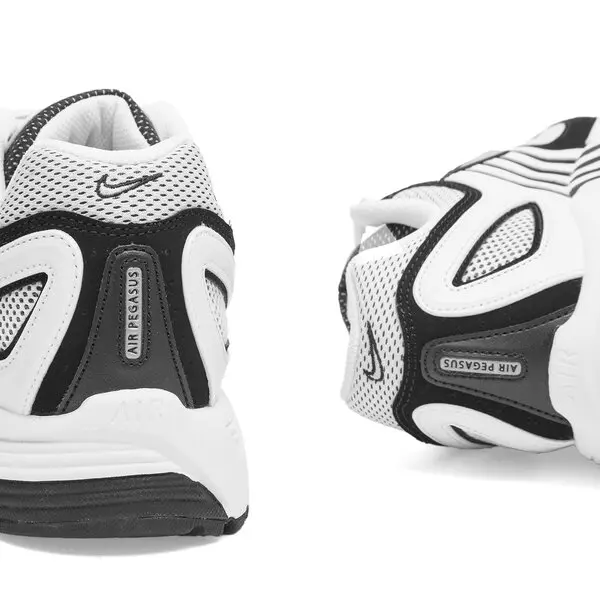 Nike Air Pegasus 2k5 Sneakers - White/silver/black