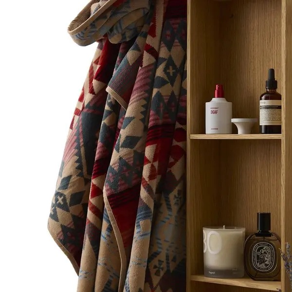 Pendleton Jacquard Hooded Towel