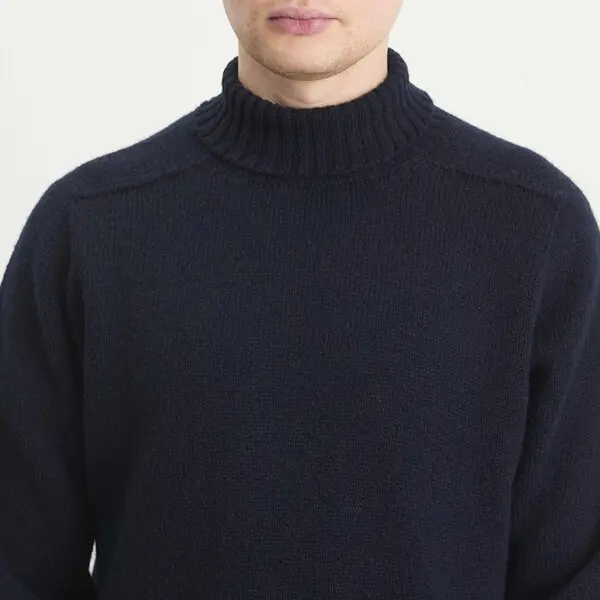 JAMIESON'S OF SHETLAND Roll Neck Knit - Dark Navy