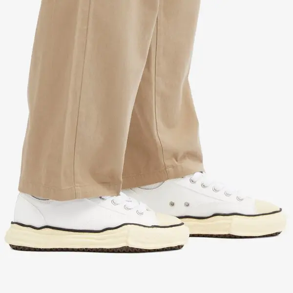 Mihara Yasuhiro Peterson Original Vintage Low Sneakers - White