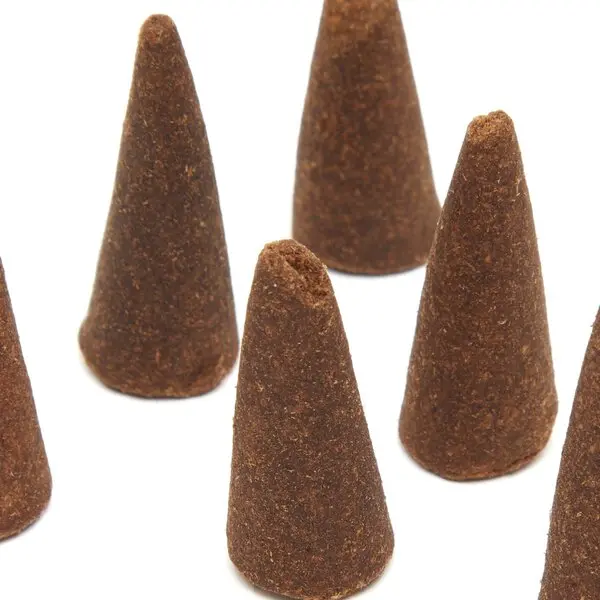EARL OF EAST Incense Cones Strand