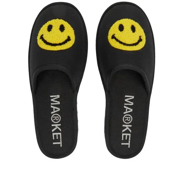 MARKET Smiley Upside Down Hotel Slippers