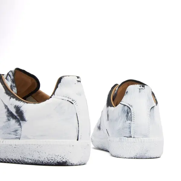 MAISON MARGIELA Replica Sneakers - Black/glossy White