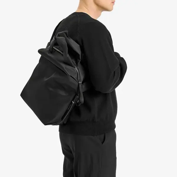 Cote&Ciel Rour Sleek Backpack - Black | Editorialist display picture 2
