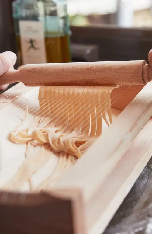 VERVE CULTURE Chitarra With Rolling Pin
