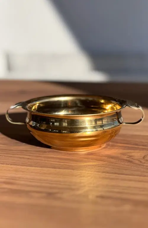 VERVE CULTURE Handi Serving Bowlbrass Colored
