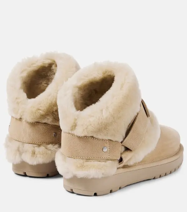 Burberry Shearling-trimmed Suede Ankle Boots - Green