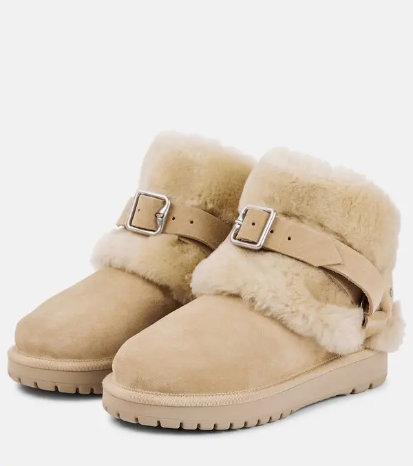 Burberry Shearling-trimmed Suede Ankle Boots - Green