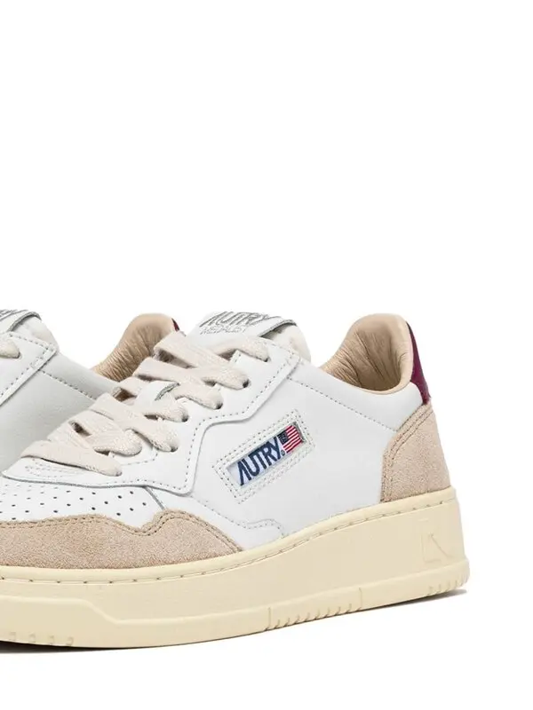 AUTRY Medalist Low Sneakers - White