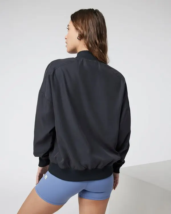 Vuori Bomber Jacket