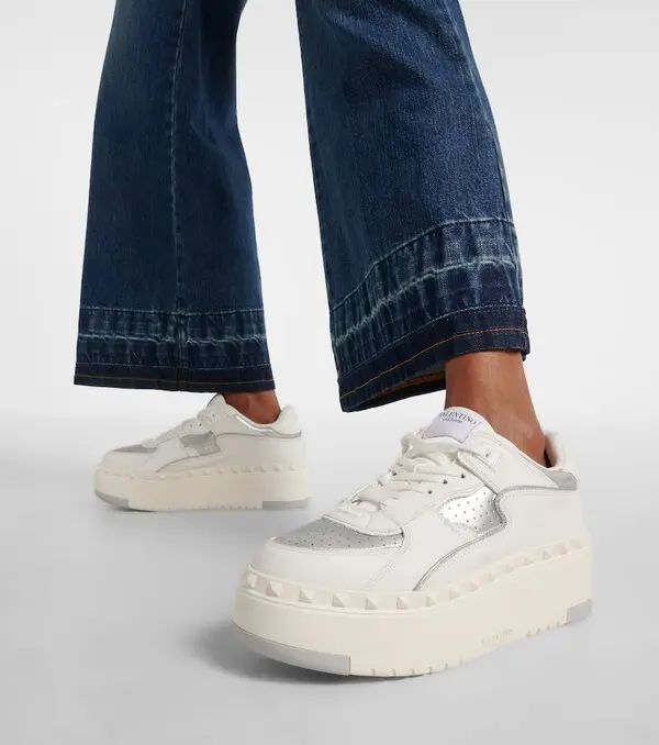 Valentino Garavani Freedots Xl Leather Platform Sneakers - White