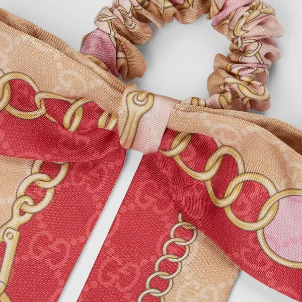 Gucci Pink and Gold Beaded Scrunchie Gucci Gg Chain Silk Scrunchie - Pink | Editorialist main image 3