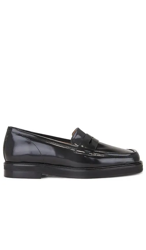 FLATTERED Ilse Loafer