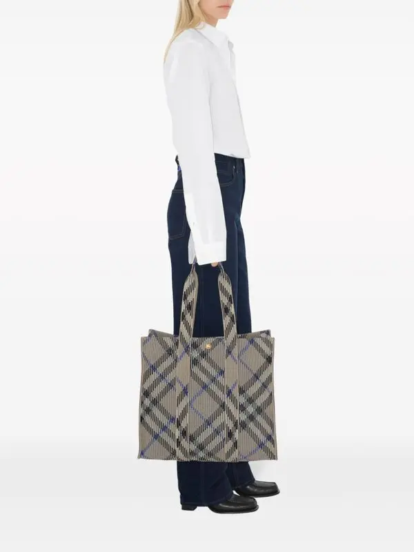 Burberry Check Knitted Medium Tote Bag - Neutrals