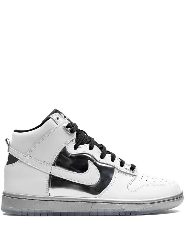 Nike Dunk High Se Chrome Sneakers - White