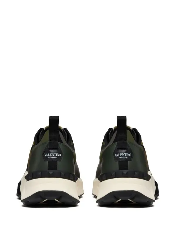 Valentino Garavani True Act Sneakers - Green