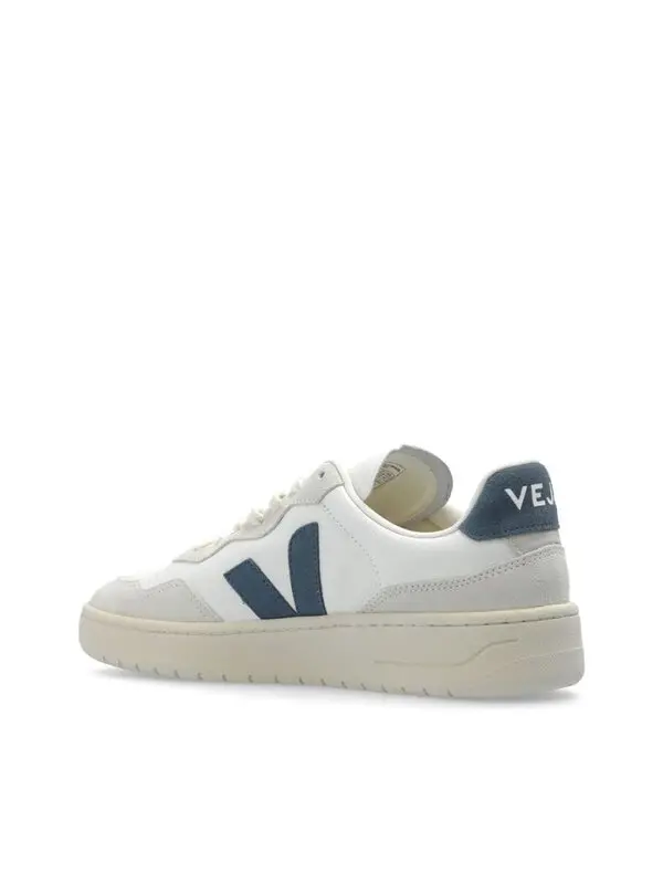 VEJA V-90 Sneakers - White