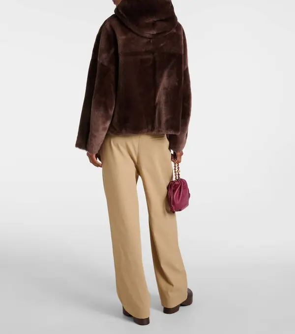 BLANCHA Cropped Shearling Jacket