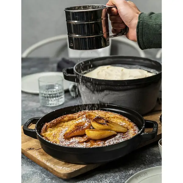 STAUB Stackable Cast-iron Set Of Four With Lid - Black