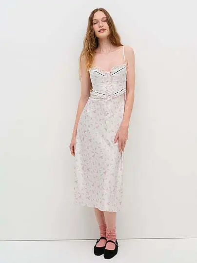 open lace back dress FOR LOVE & LEMONS Danielle Maxi Lace Dress in Black – Lusso Di Luna Boutique