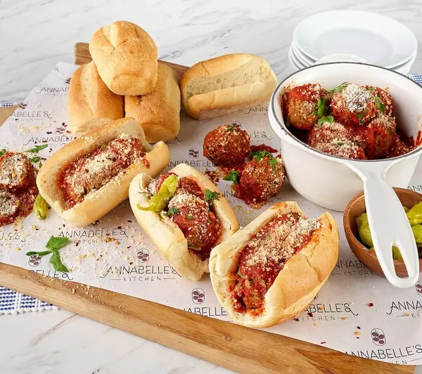 ANNABELLE'S KITCHEN 4-lbs Of Meatballs W/ Rolls & Garlic Butter - One-color
