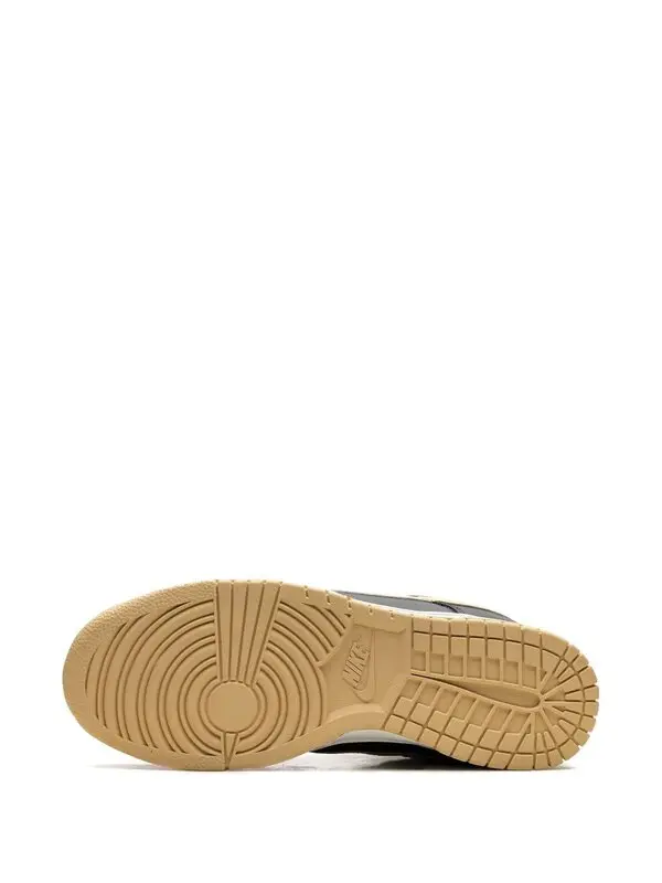 Nike Dunk Low Retro Sneakers - Black