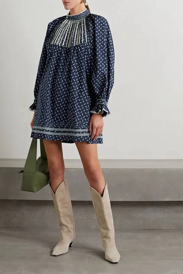 beatrice denim dress Beatrice V-Neckline Puff Sleeves Pencil Denim Dress in Light Wash