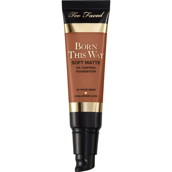 TOO FACED Born This Way Soft Matte Oil Control Foundation - Mocha