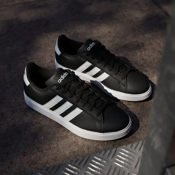 Adidas Grand Court Sneakers - Core Black / Cloud White / Core Black
