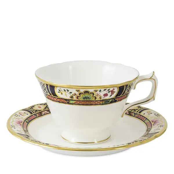 ROYAL CROWN DERBY Chelsea Garden Tea Saucer - No Color