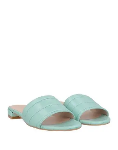 STUART WEITZMAN Leather Sandals