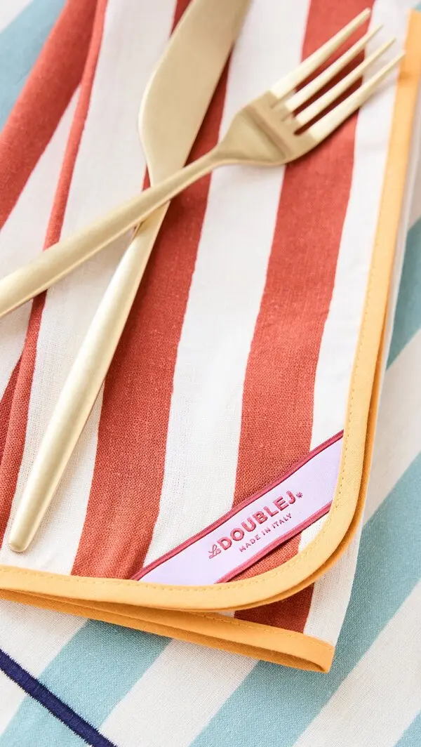 La DoubleJ Large Napkins Set Of 2 - Red And White