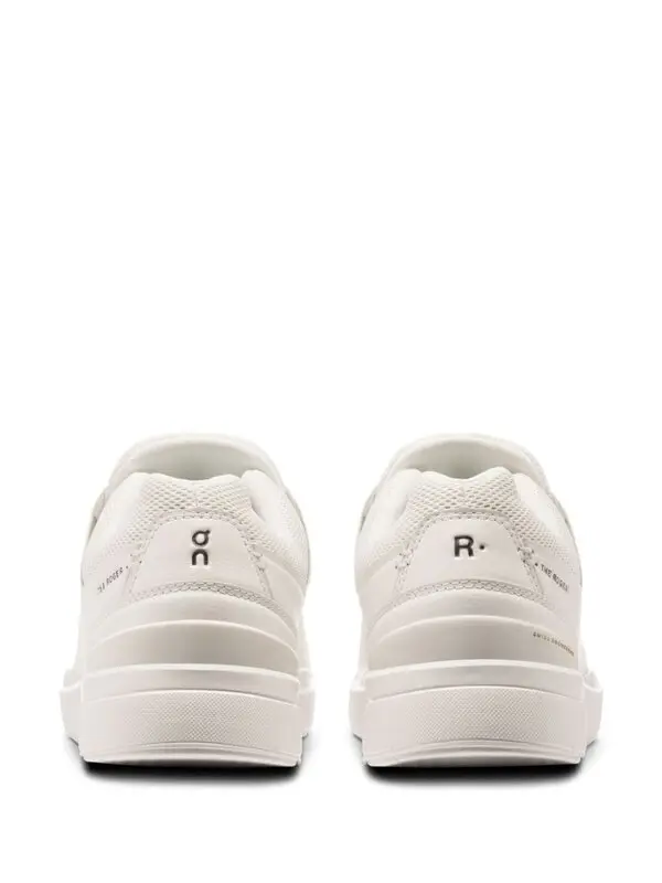 On The Roger Advantage Sneakers
