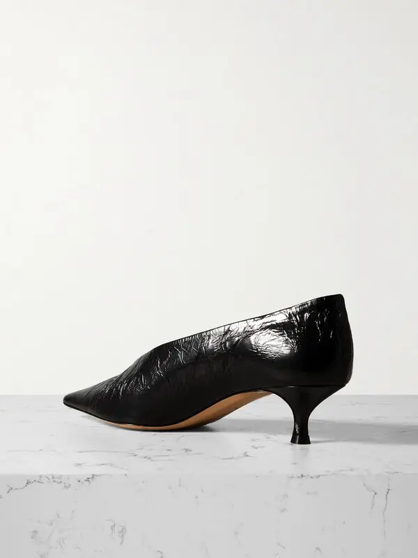 Le Monde Beryl Textured Patent-leather Pumps - Black