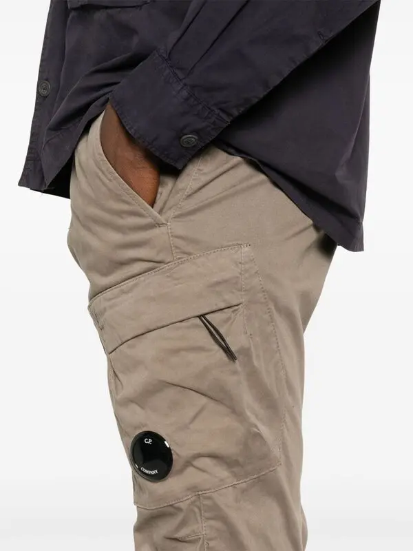 C.P. COMPANY Lens Tapered-leg Cargo Trousers