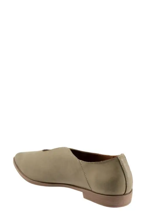 BUENO Berkley Pointed Toe Loafer