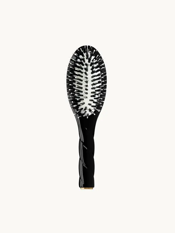 LA BONNE BROSSE N.03 The Petite Essential Soft Brush - Black