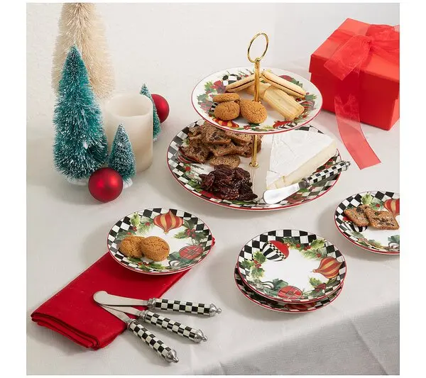 MACKENZIE-CHILDS Deck The Halls Entertaining Kit
