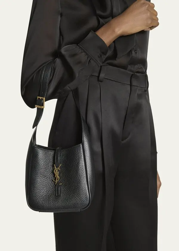 Saint Laurent Le 5 À 7 Hobo Bag - Noir